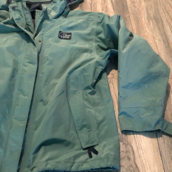 Lowe Alpine | Jackets & Coats | Vintage Lowe Alpine Womens Waterproof ...